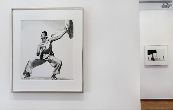 Avedon, Merlin Street, Athens, May 20–July 25, 2014 | Gagosian