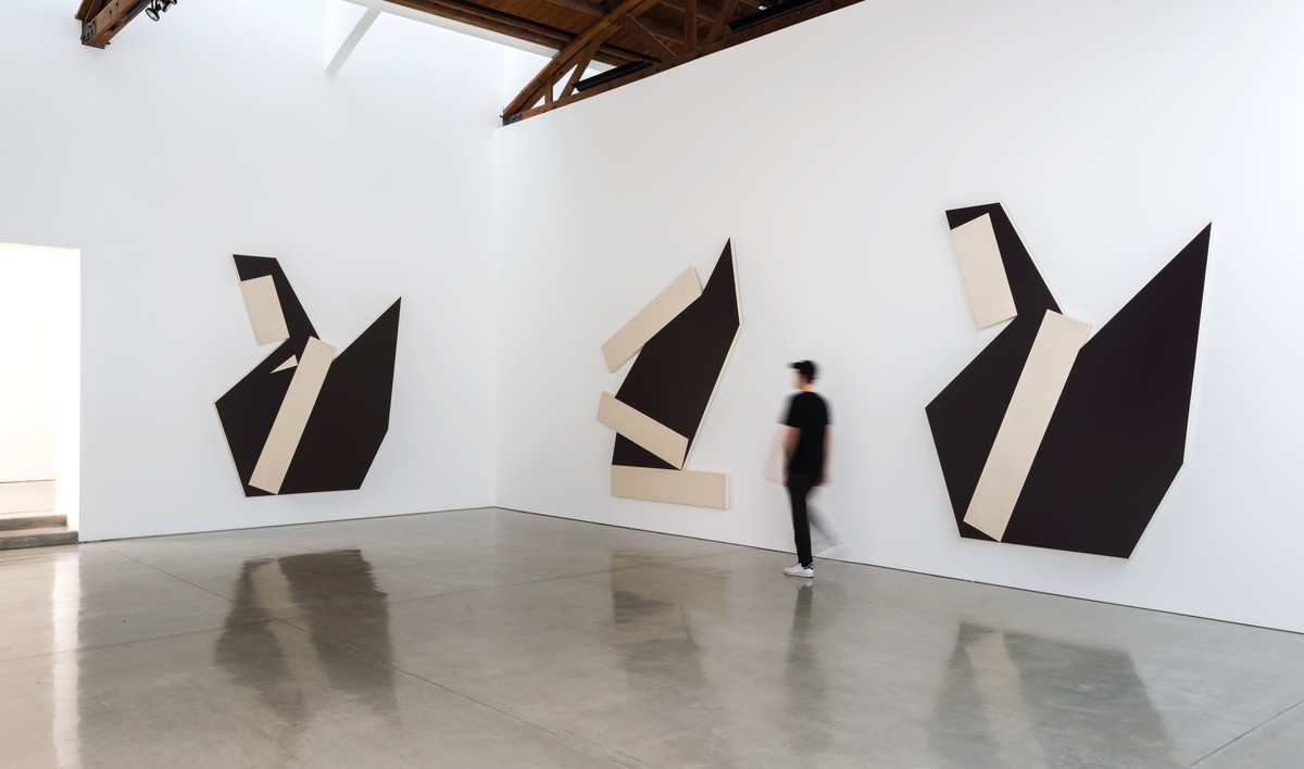 Michael Heizer: New Paintings and Sculpture, Beverly Hills, November 5 ...