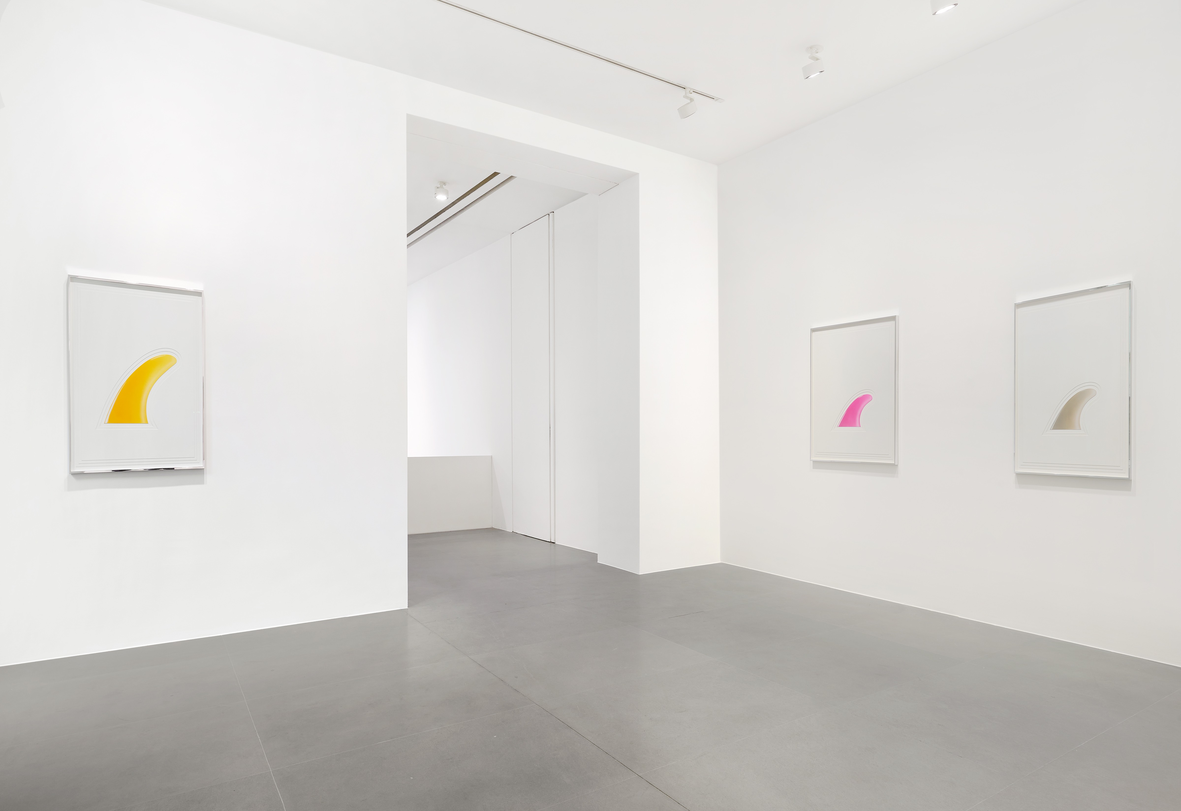 Alex Israel: Fins, Rome, May 12–September 9, 2023 | Gagosian