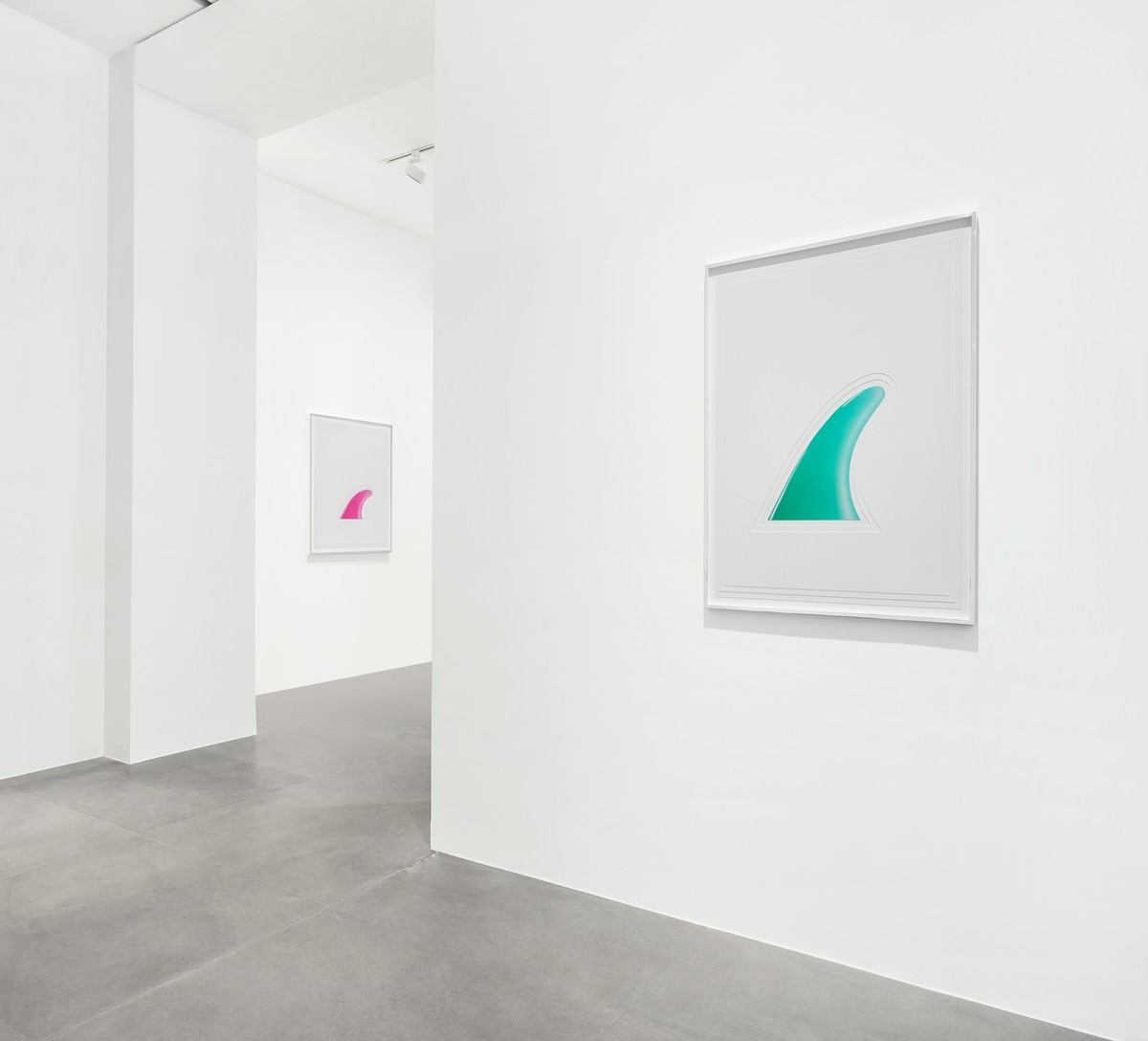 Alex Israel: Fins, Rome, May 12–September 9, 2023 | Gagosian