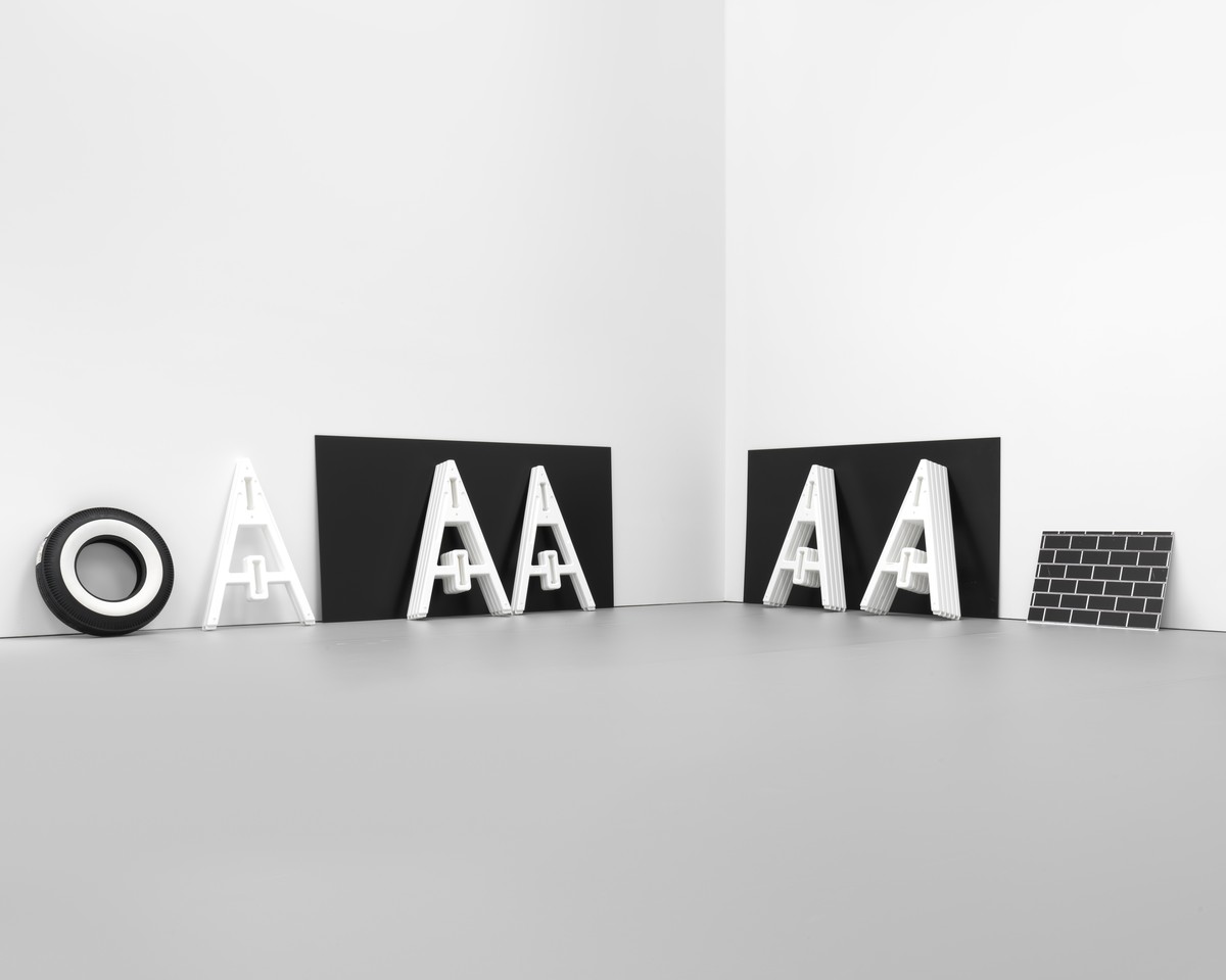 Cady Noland, 555 West 24th Street, New York, September 10–October 18 ...