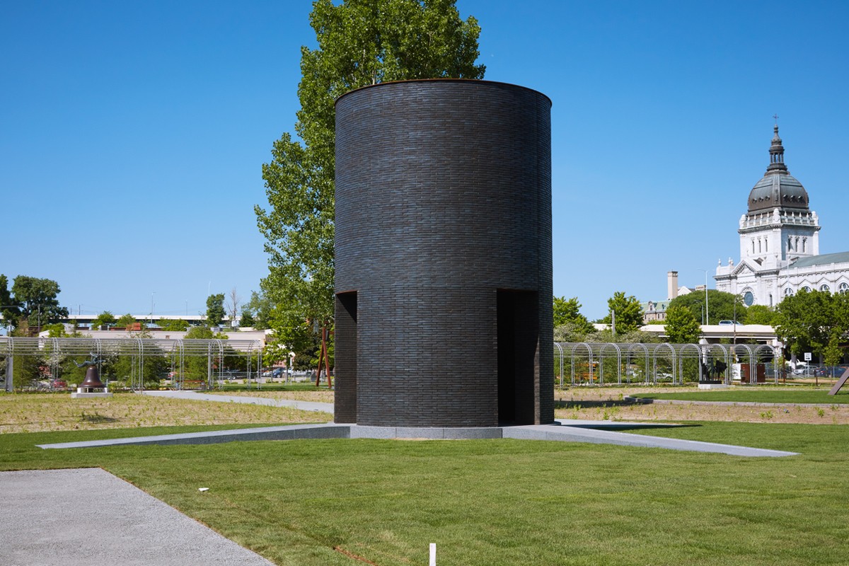 Theaster Gates: Black Vessel for a Saint | Announcements | News | Gagosian