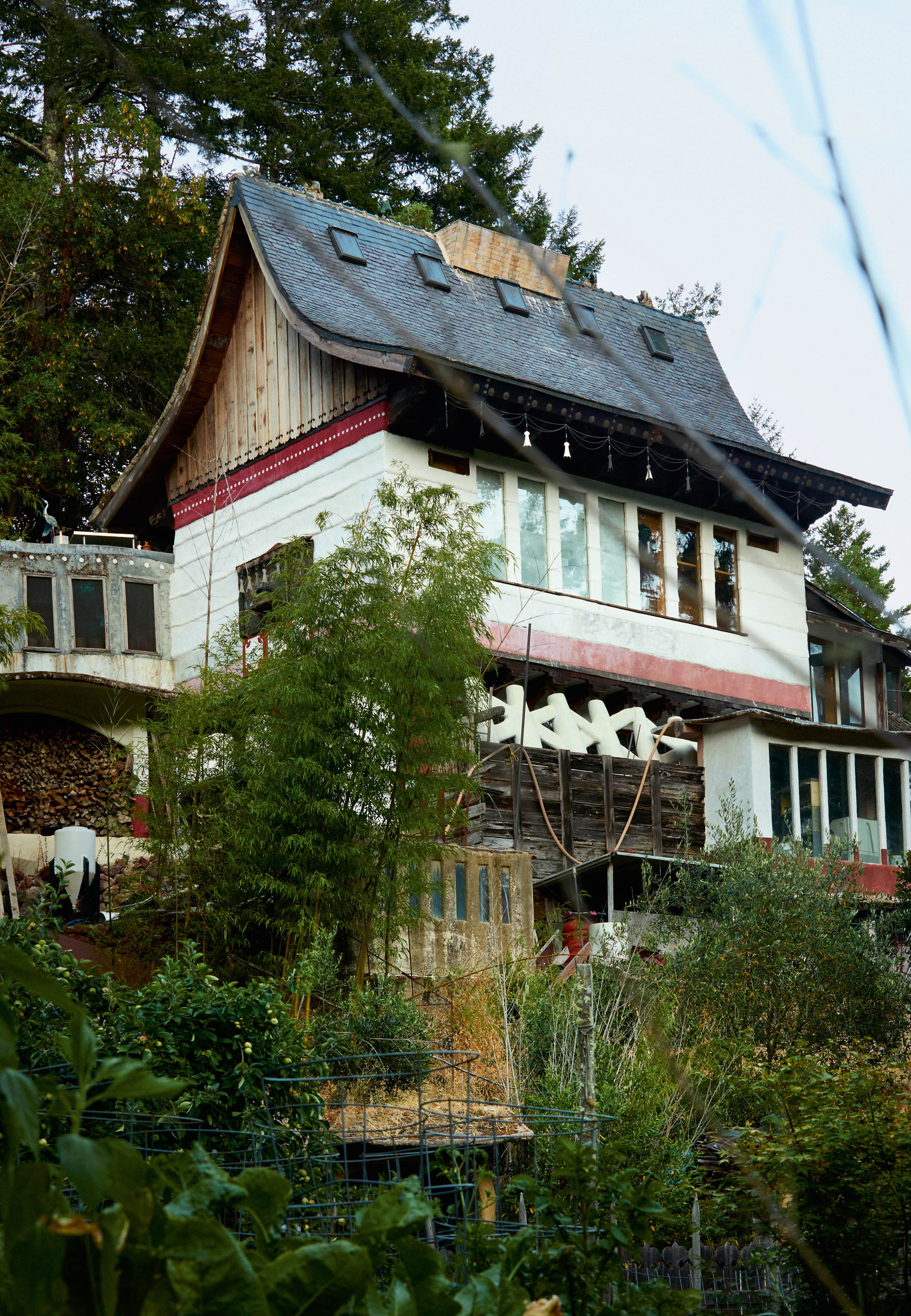 The Last Resort: The House That David Lee Hoffman Built | Gagosian ...
