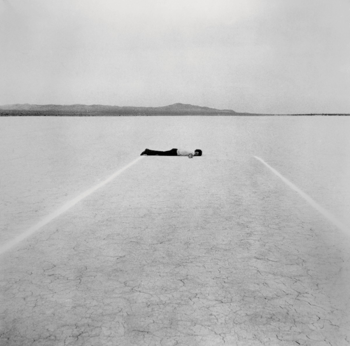 Walter De Maria: The Object, the Action, the Aesthetic Feeling ...