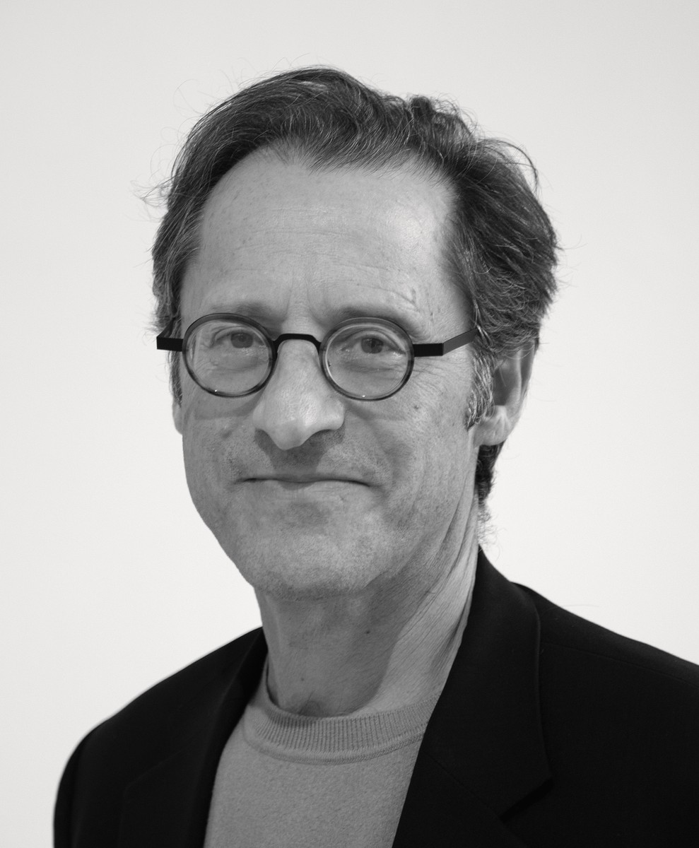Douglas Dreishpoon | Contributors | Gagosian Quarterly