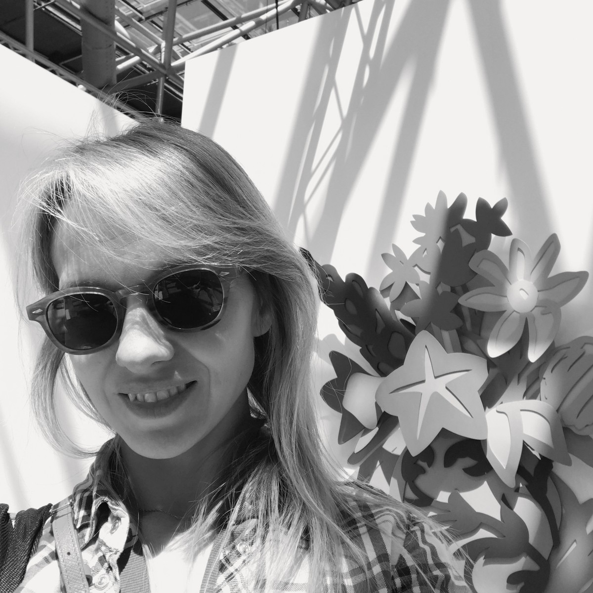 Elsa Favreau | Contributors | Gagosian Quarterly